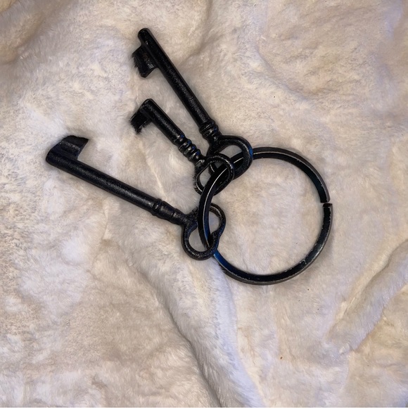 Other | Antique Looking Keys Home Decor Metal Heavy Nice Quality | Poshmark